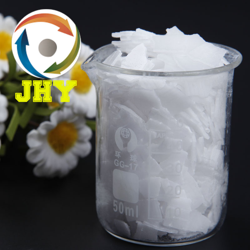 le prix soude caustique est bon marché, volumineux et de bonne qualité