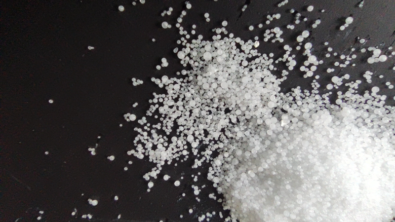 caustic soda beads are of uniform size and good quality